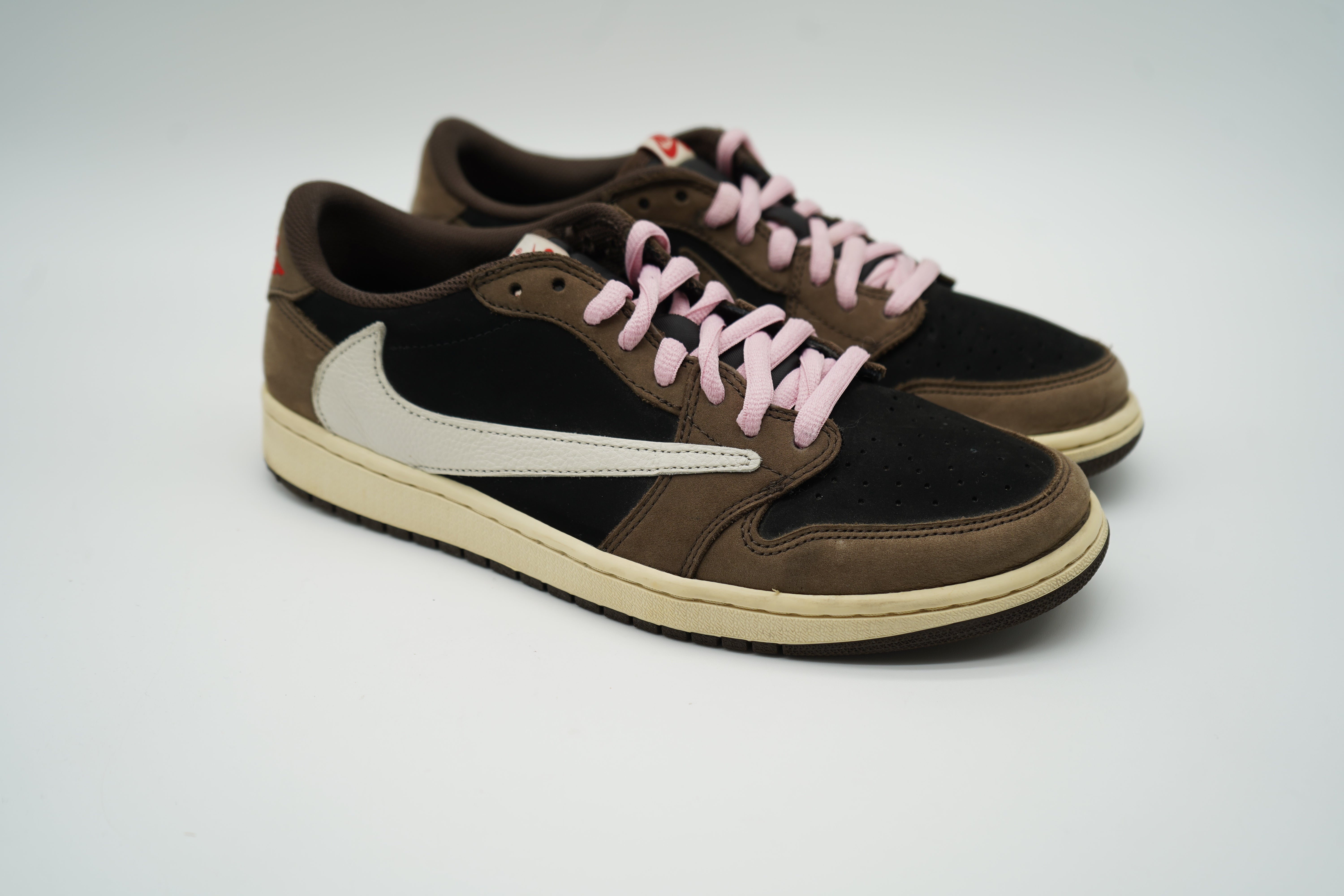 Jordan 1 Retro Low OG SP Travis Scott Mocha – Thevintagevaultclawson